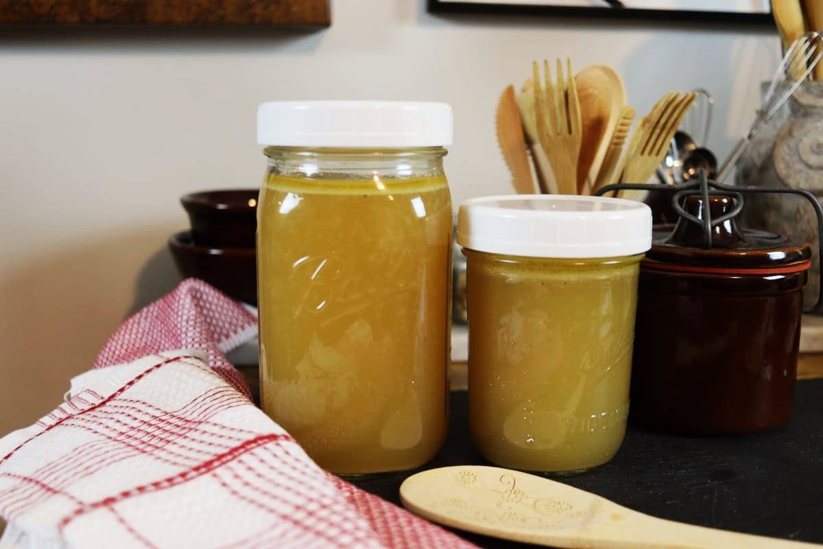 How To Freeze Chicken Broth || Storing Homemade Broth - Sustainable ...